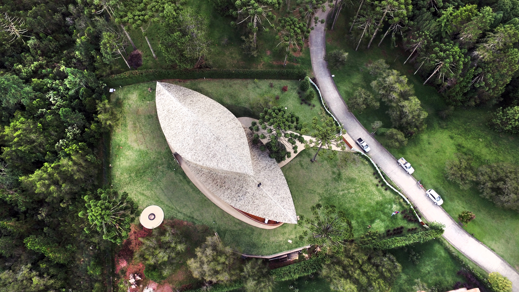 Gallery of Pinhão House / Mareines Arquitetura + Patalano Arquitetura - 7