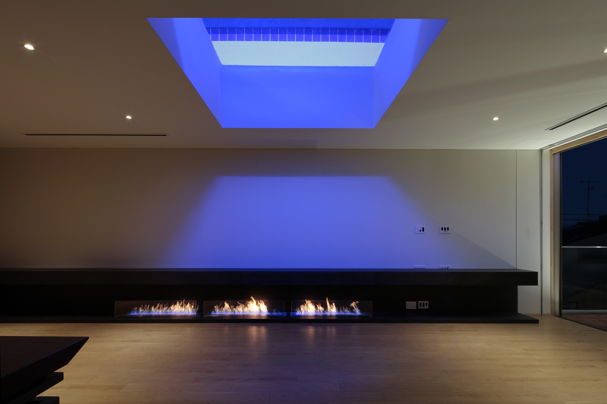 Gallery of Concrete Square Tube House / EASTERN Design Office - 6