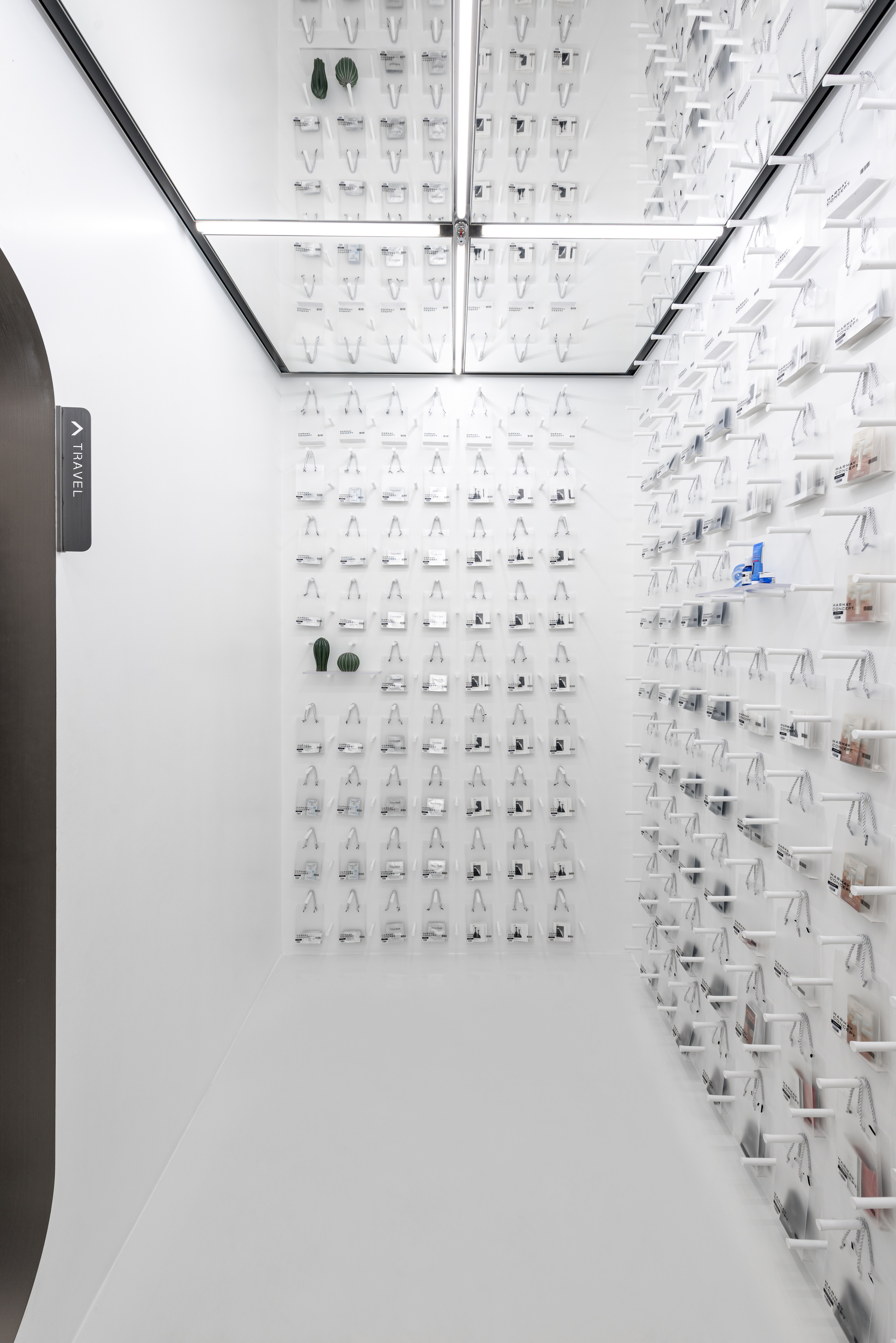 Gallery of HARMAY Beijing Flagship Store / AIM Architecture - 26