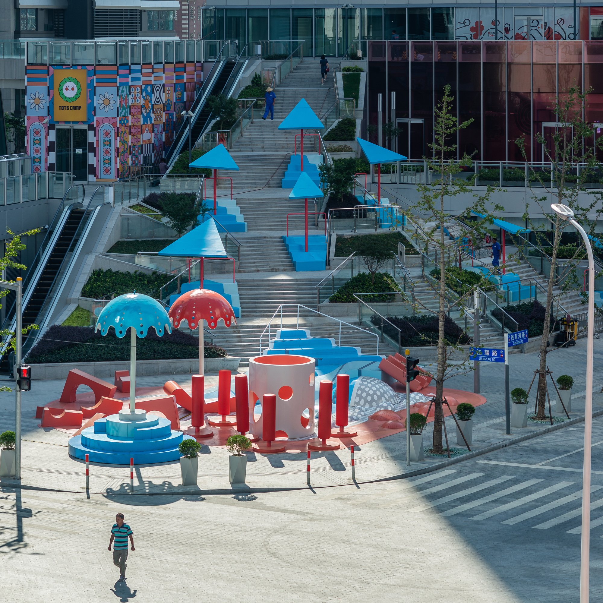 Gallery of Crystal Pool / 100 Architects - 10