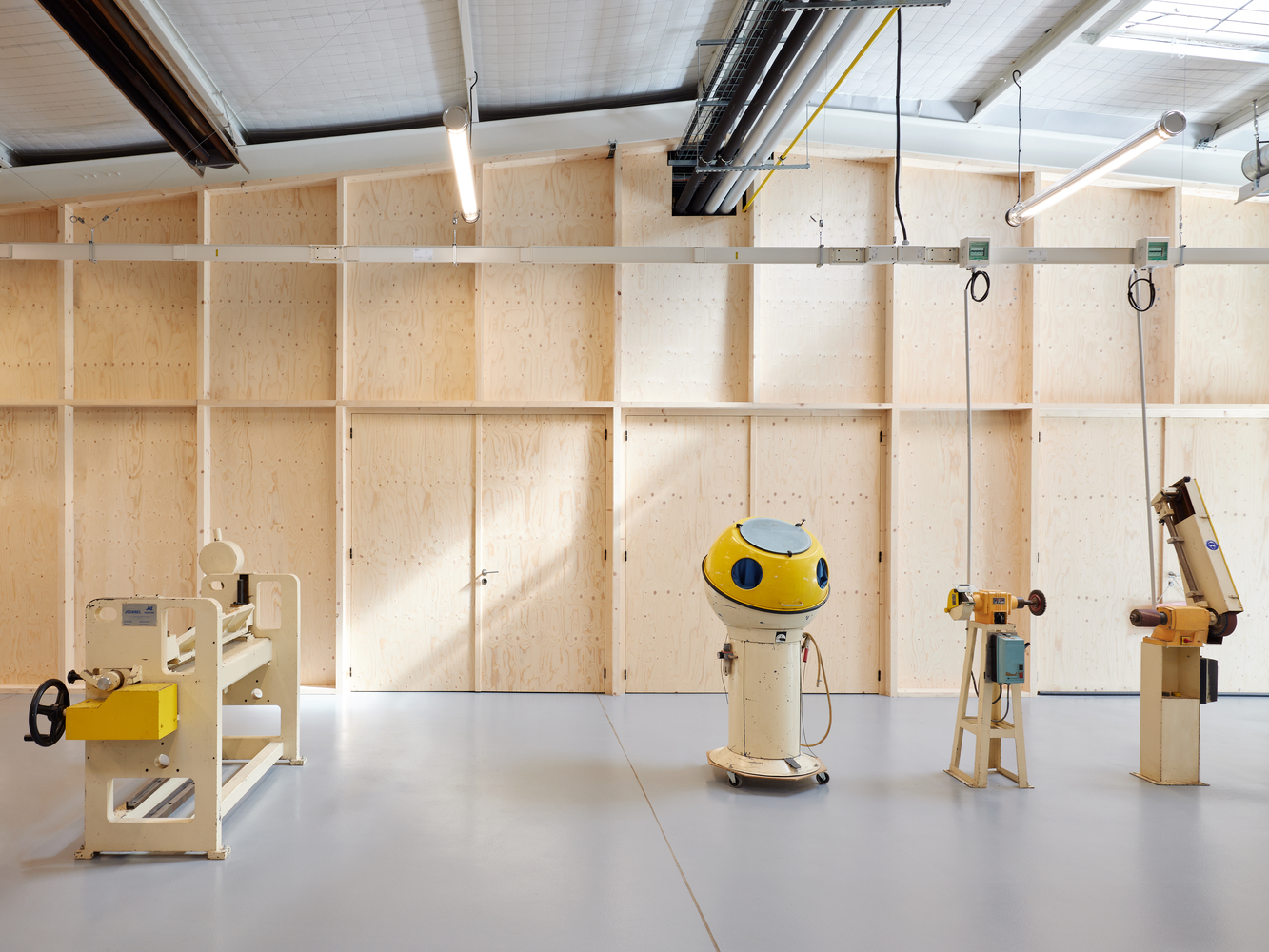 Gallery of SAMMODE Research & Development Center / FREAKS Architecture - 9