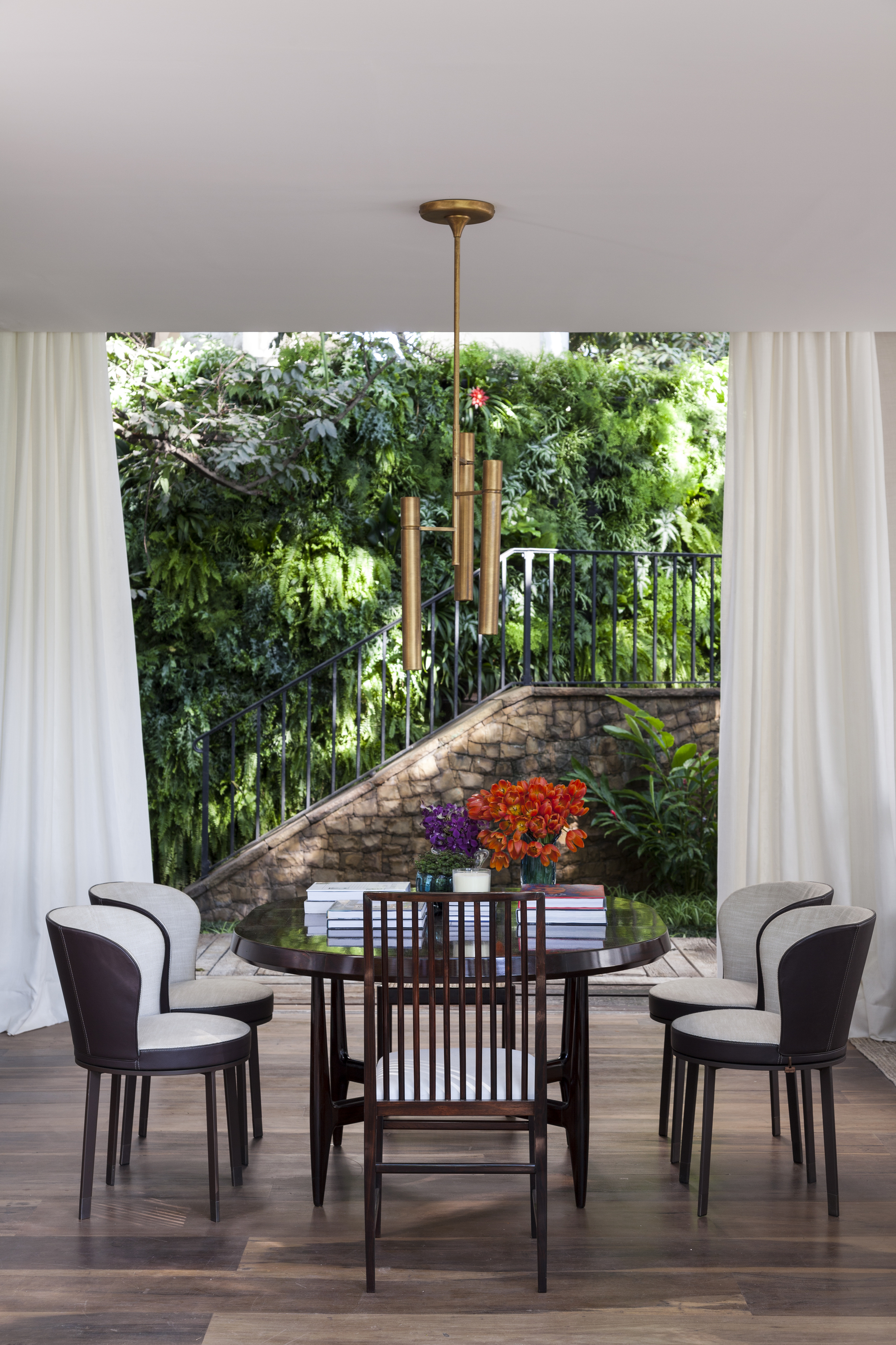 Gallery of Flamboyant House / Dado Castello Branco Arquitetura - 7