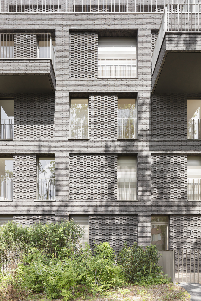Gallery of Avenier Cornejo 88 Housing Units / Avenier Cornejo ...