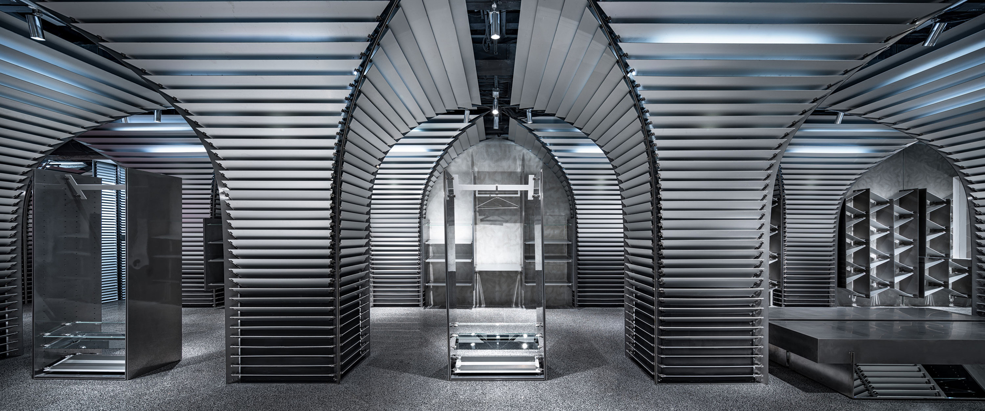 Gallery of CONCEPTS Xintiandi Store / dongqi Architects - 17