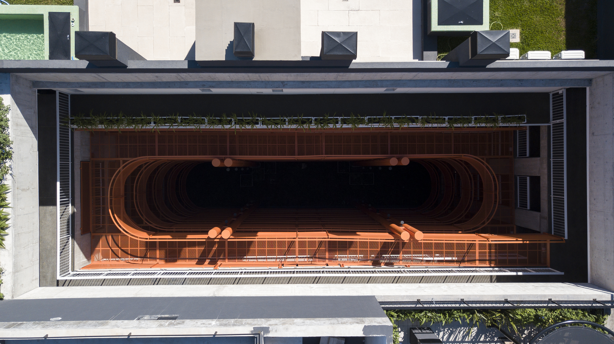 Gallery of HO Building / Grupo Uno en Uno - 17