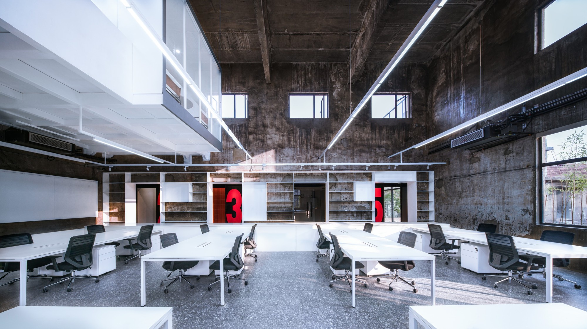 Gallery of UAO Power Office / UAO Design - 11