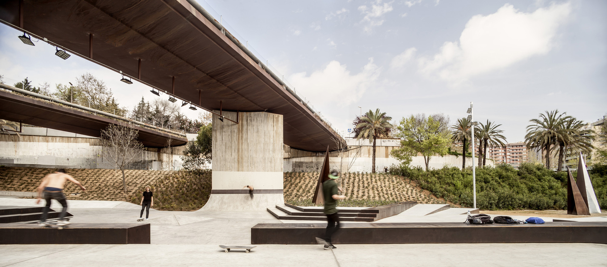Gallery of Architecture and Public Spaces: 11 Skate Parks Around the ...