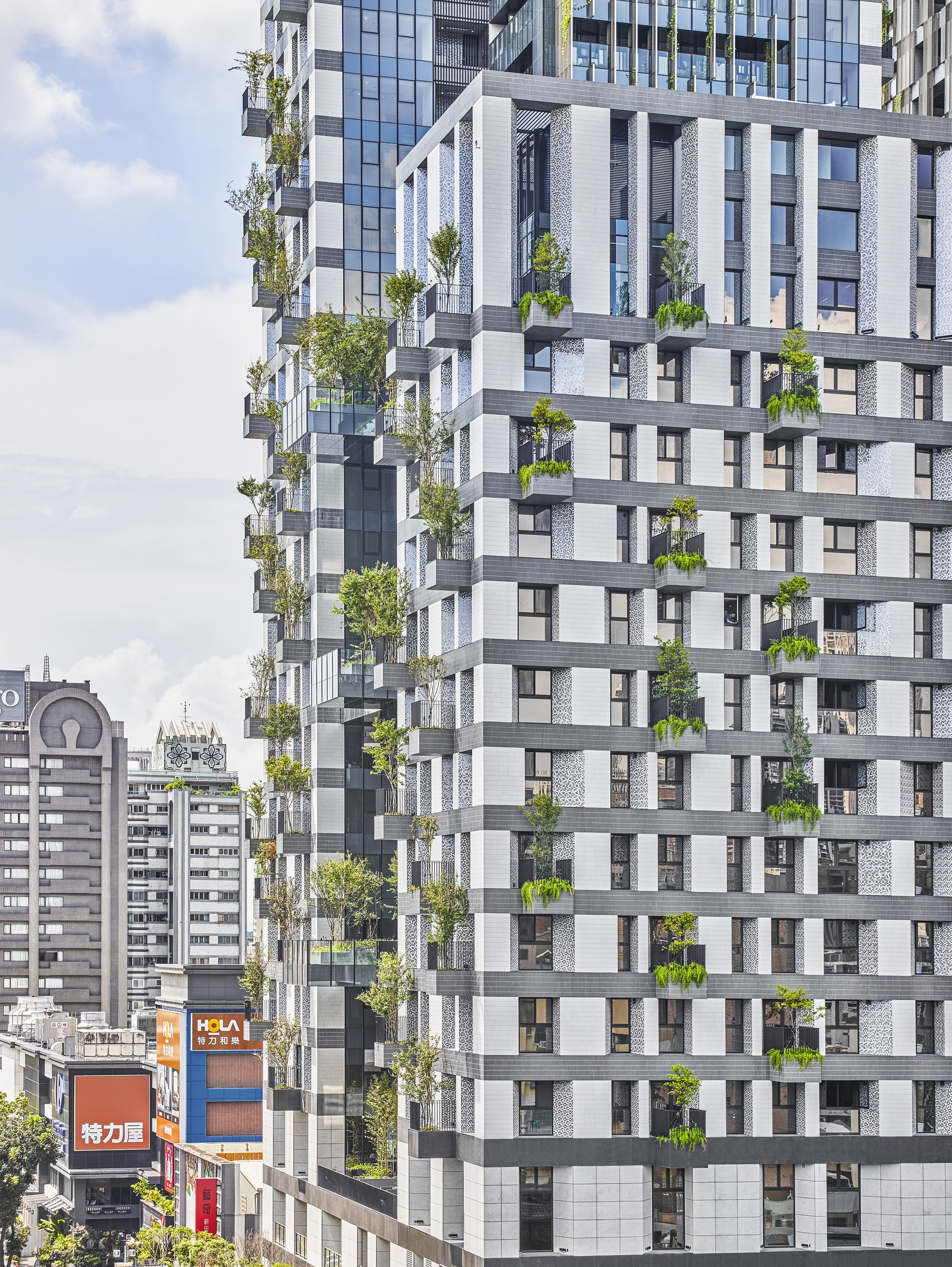 Gallery of WOHA Completes First Green Mixed-Use Development in Taiwan - 12