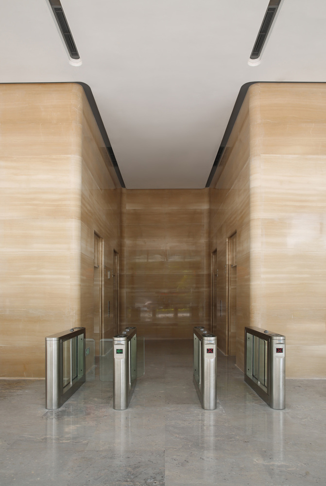 Gallery of Huitong Hybrid Tower / JKP Architects - 16