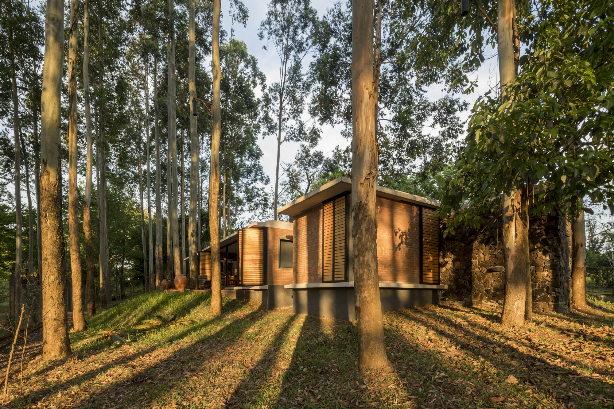 Gallery of Ñasaindy House / ArquitecTava - 11