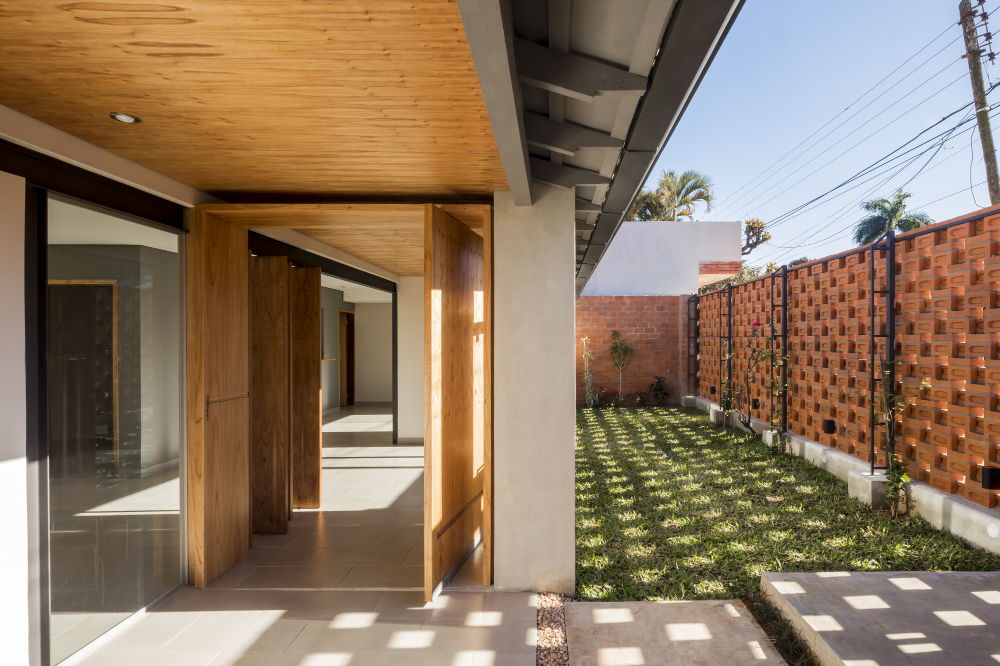 Gallery of Hornero Roga House / OMCM arquitectos - 12