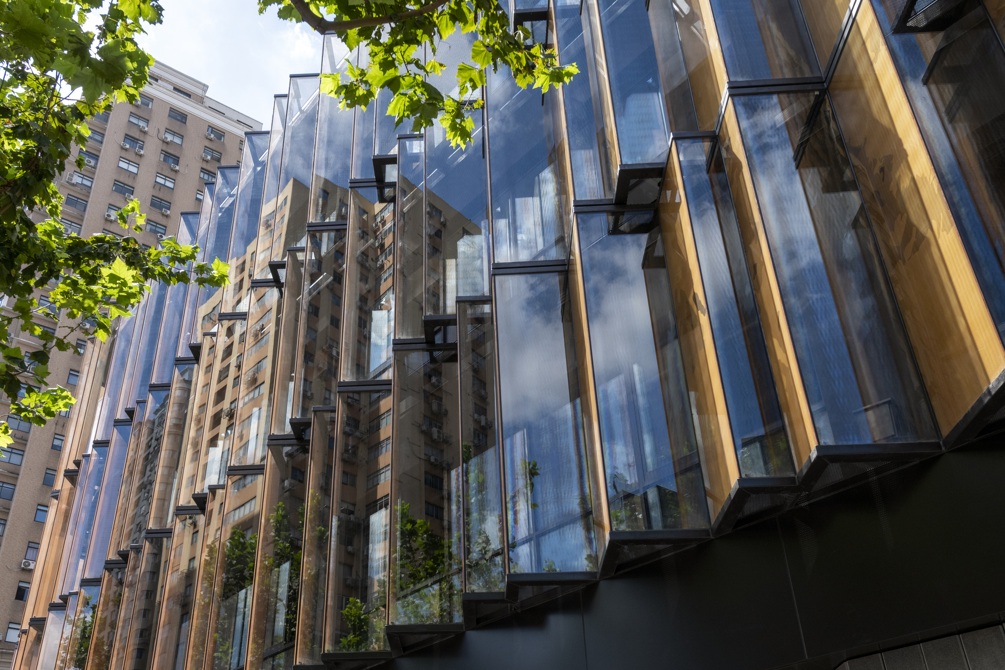 Gallery of NEXXUS Building / AIM Architecture - 9