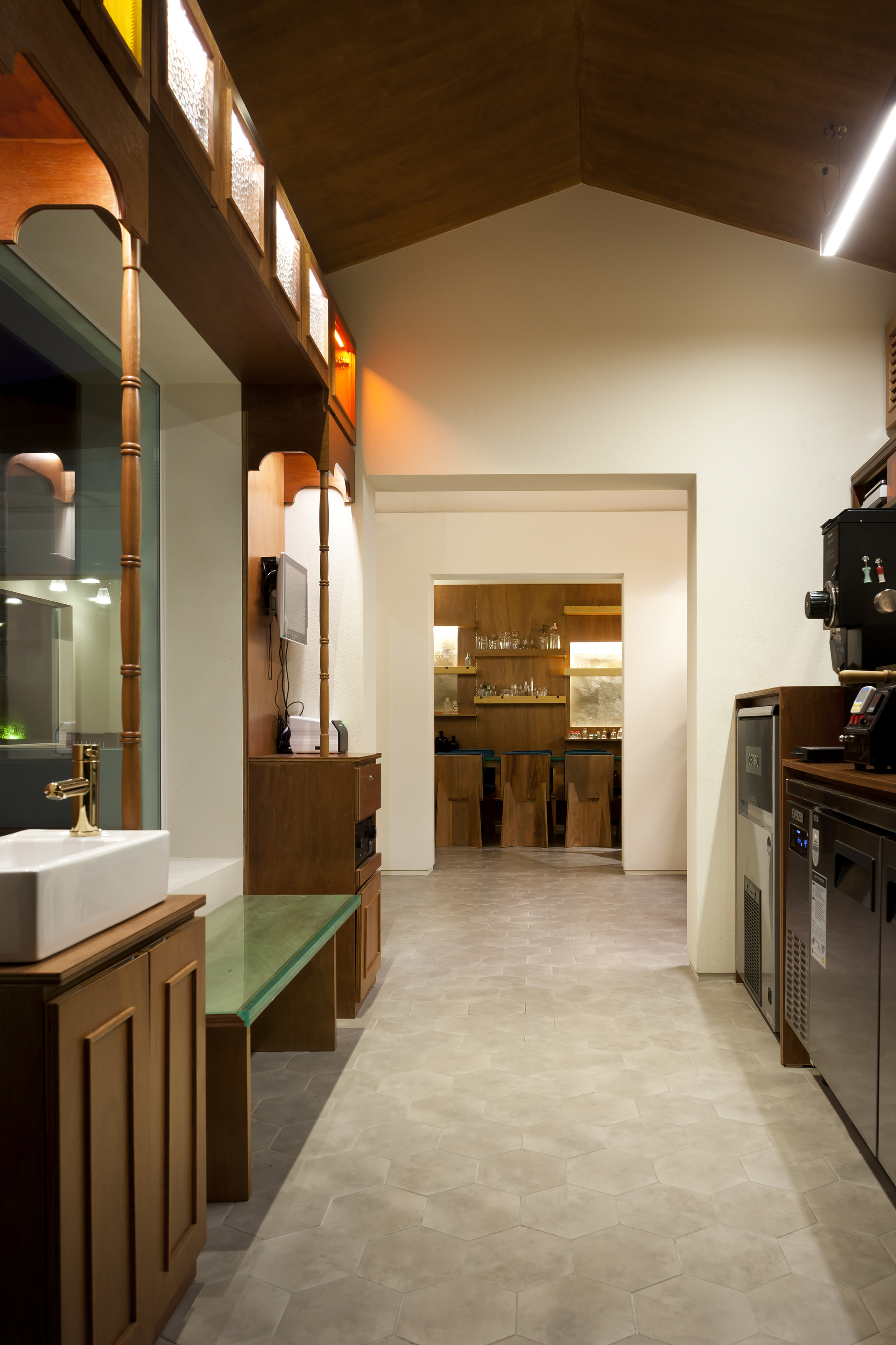 Gallery of 6K Coffee / Limtaehee Design Studio - 23