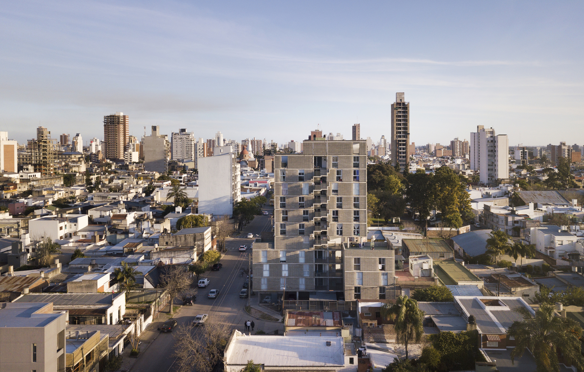 Gallery of Mandel III Building / Estudio Arzubialde - 5