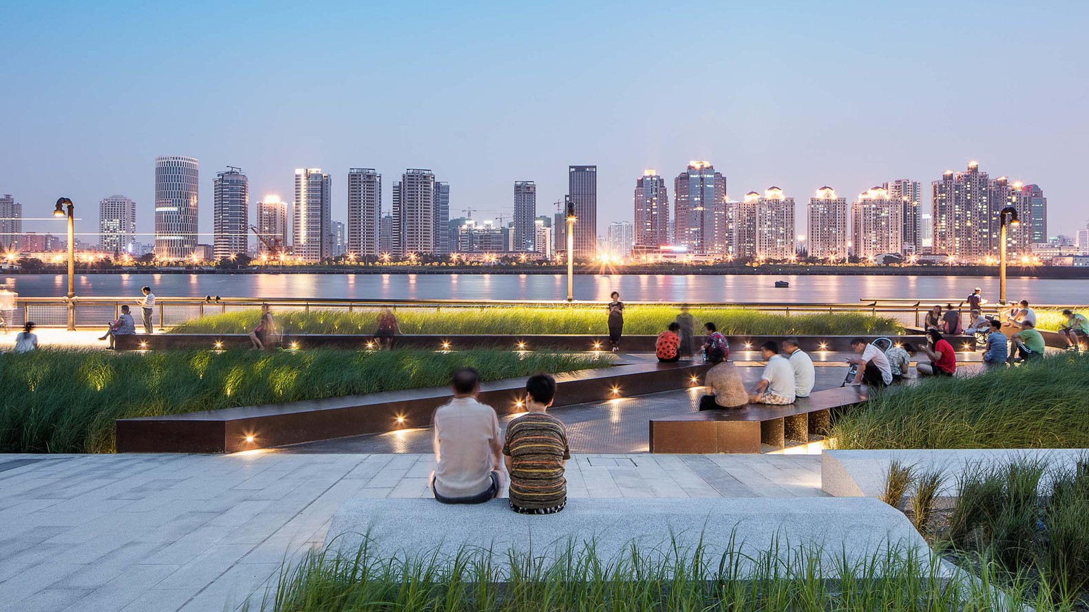 Gallery of Demonstration Section of Yangpu Riverside Public Space ...