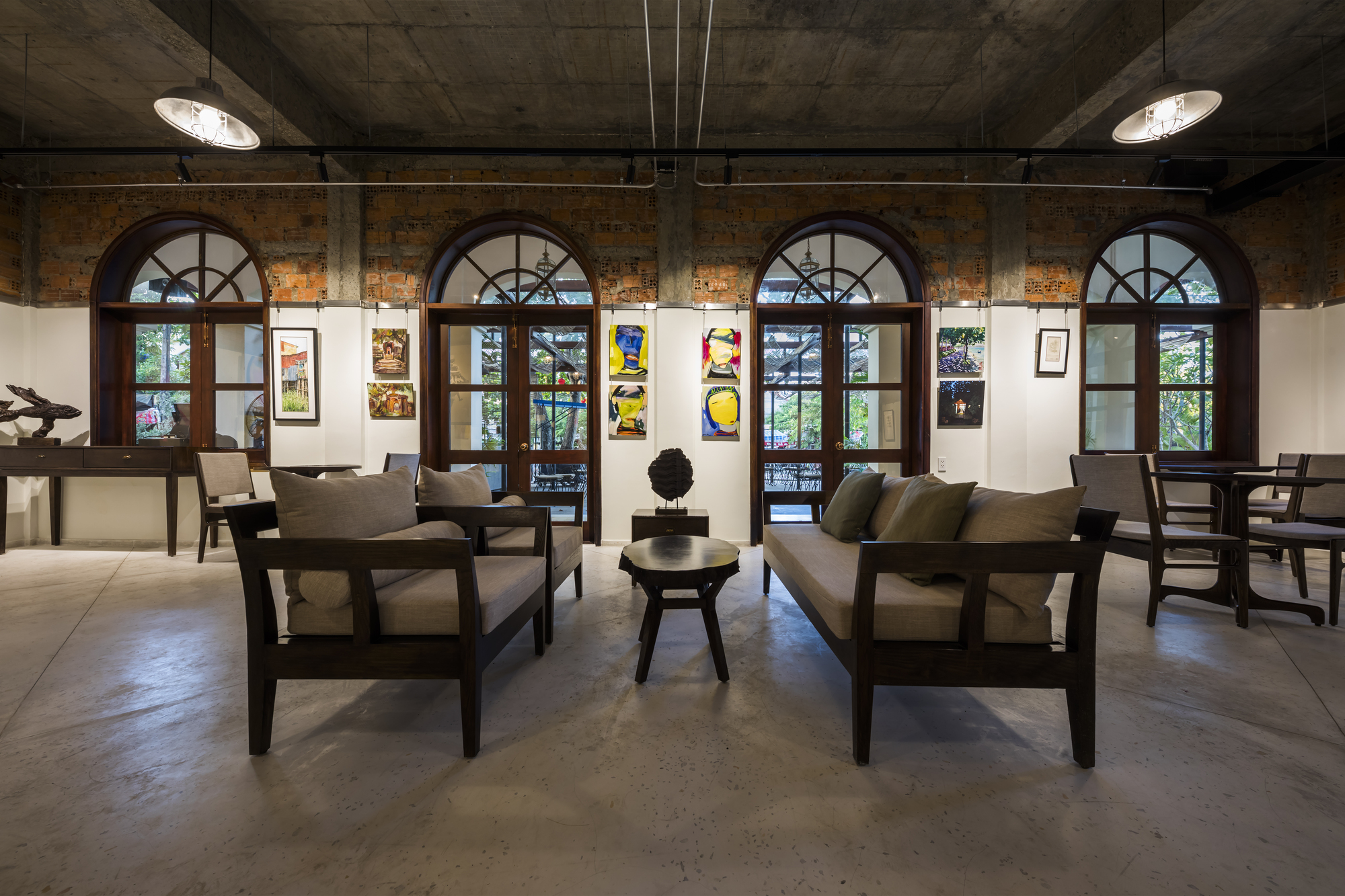 Gallery of The Art Space Gallery & Restaurant / ShapeUs studio - 9