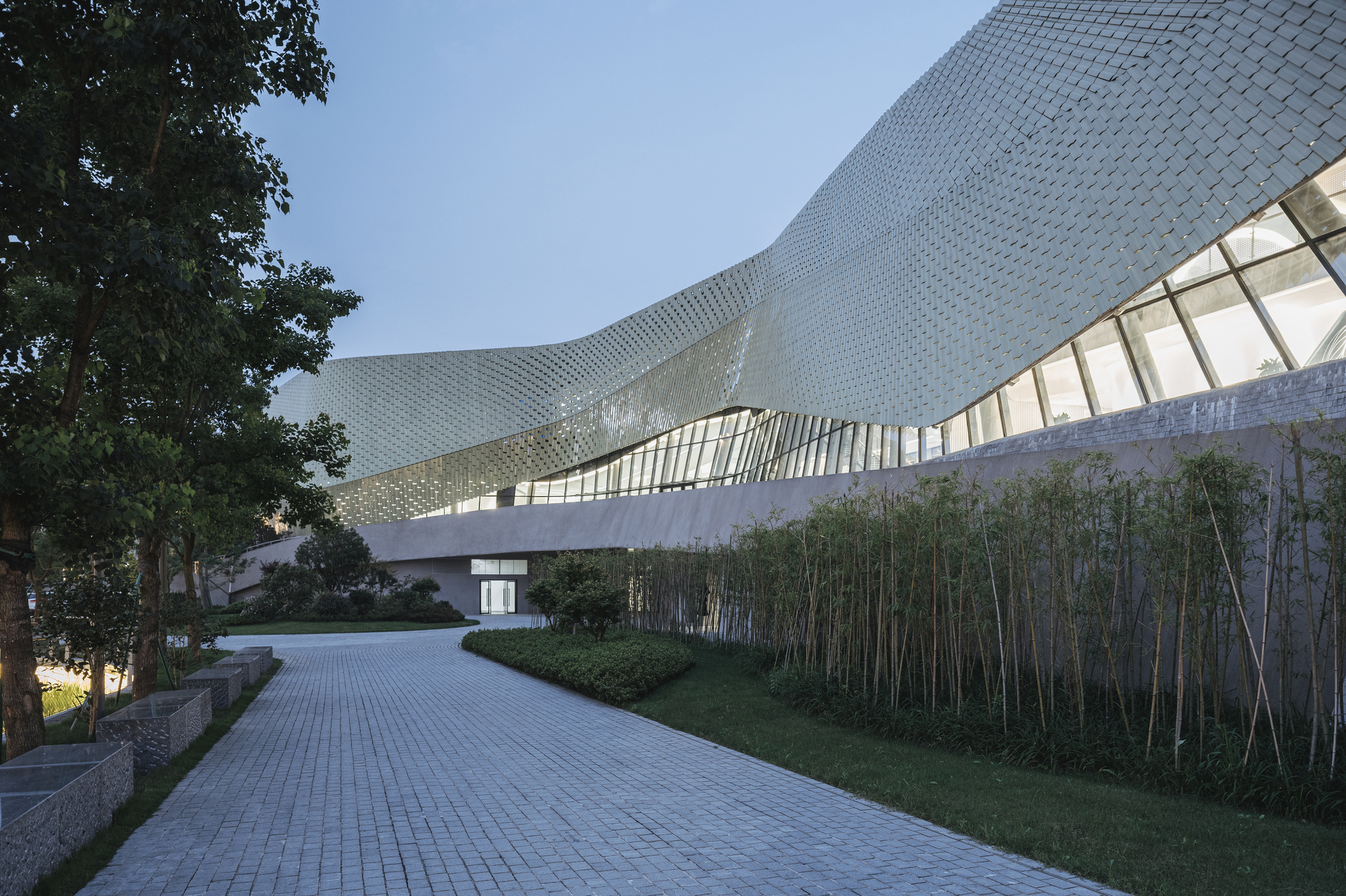 Gallery of Ningbo Urban Planning Exhibition Center / Playze ...