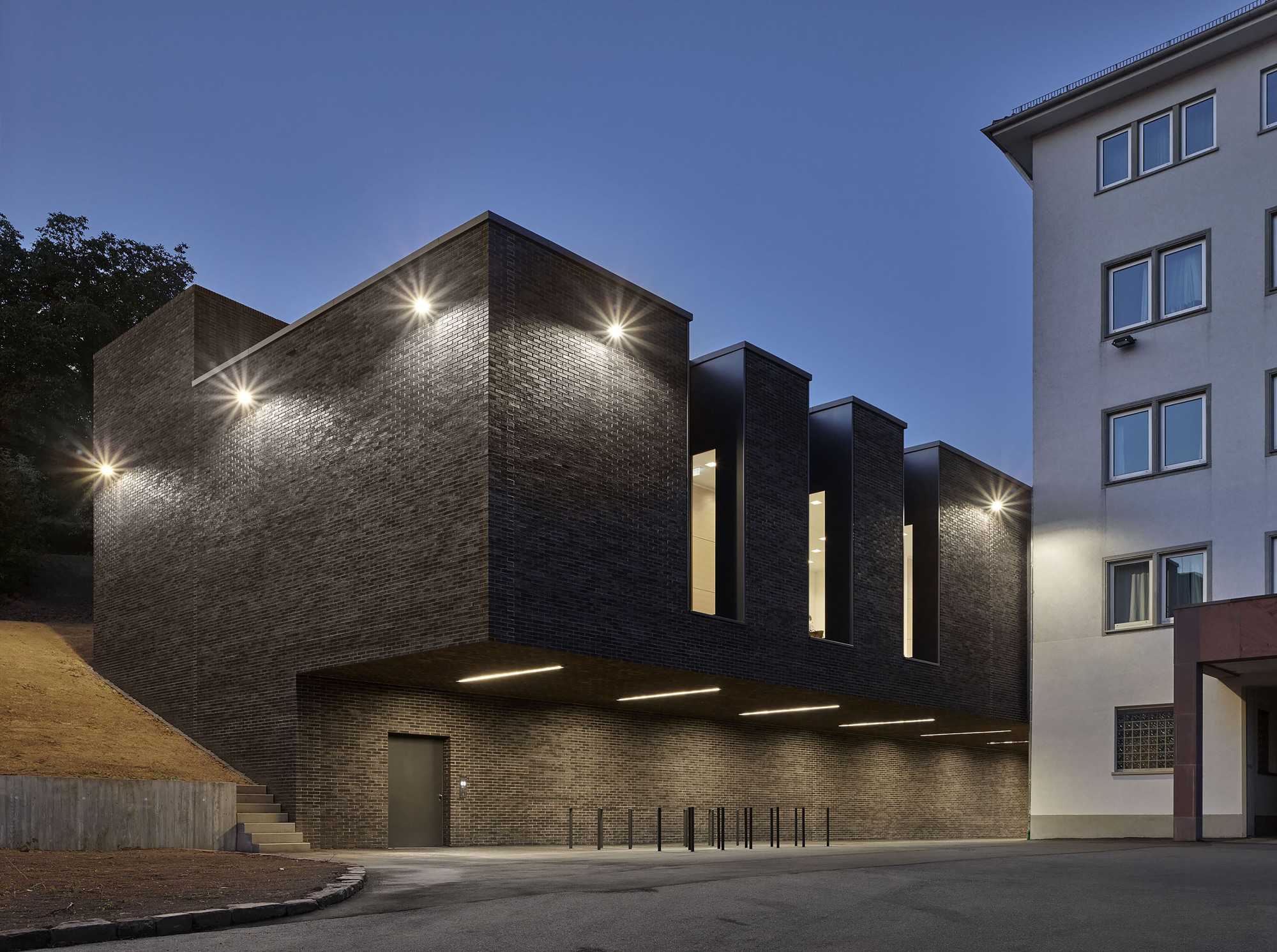 Gallery of Command and Situation Centre Stuttgart Police Headquarters ...