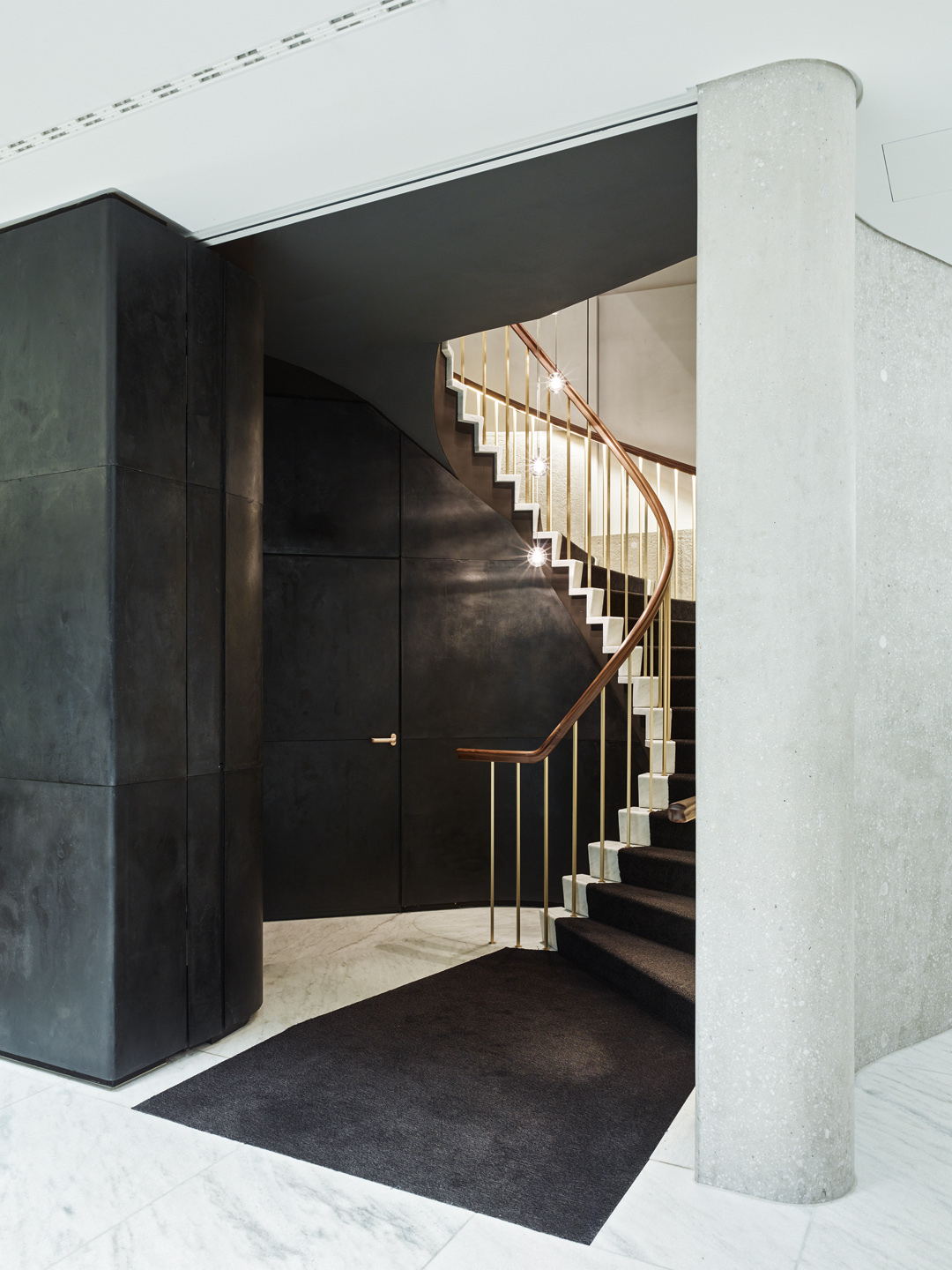 Gallery of Bucherer Flagship Store / Office Haratori + Office Winhov - 14