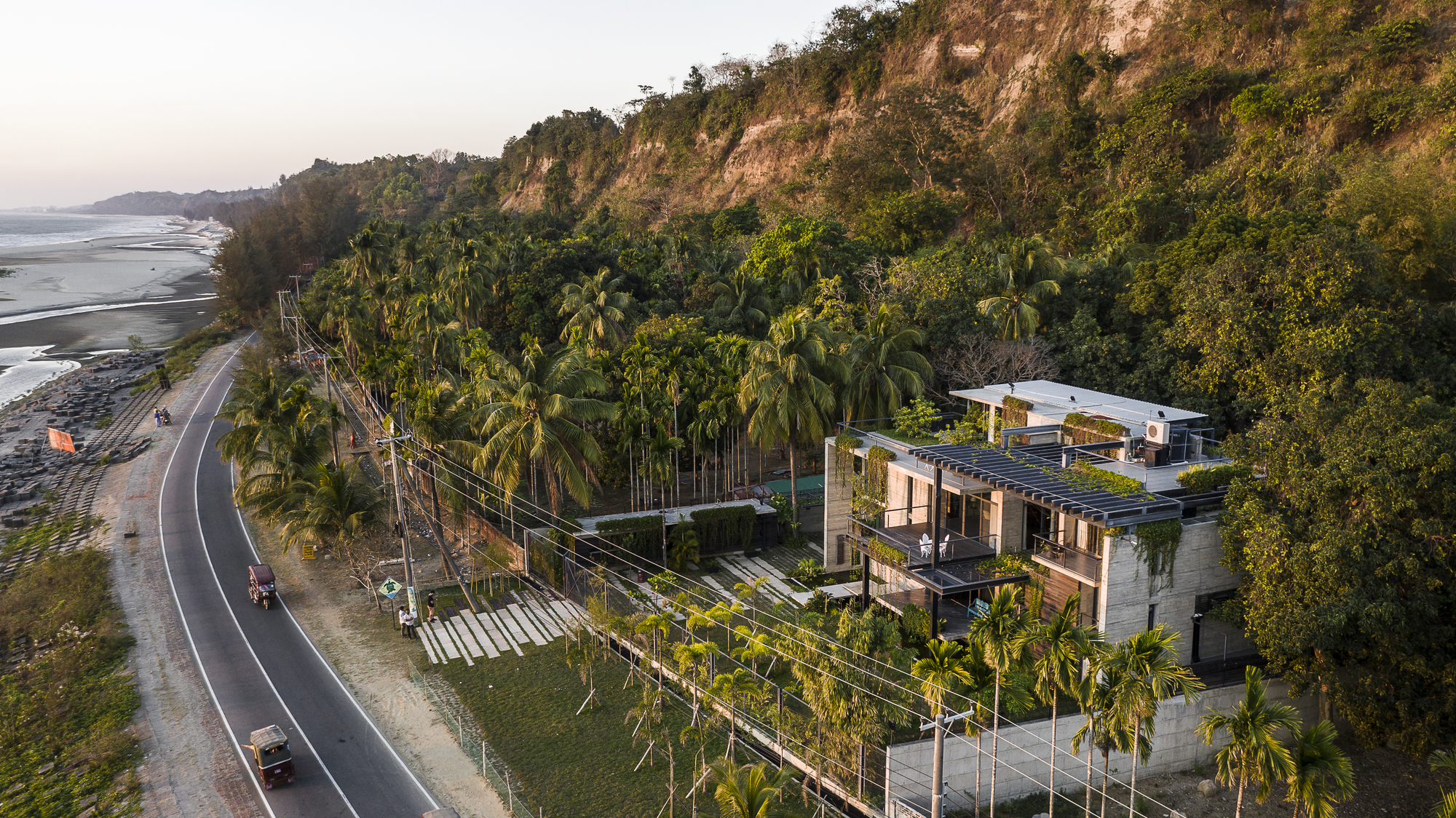 Gallery of Himchori Residence / River & Rain - 9