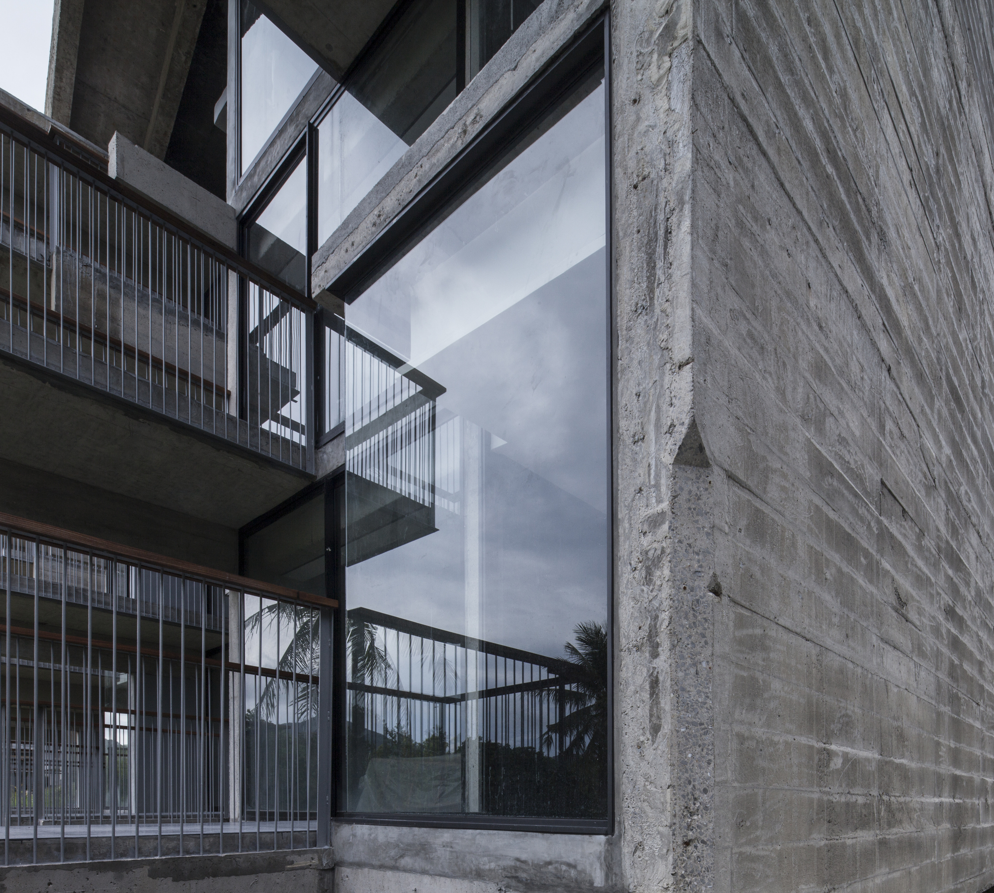 Gallery of Varivana Resort Koh Phangan / Patchara + Ornnicha ...