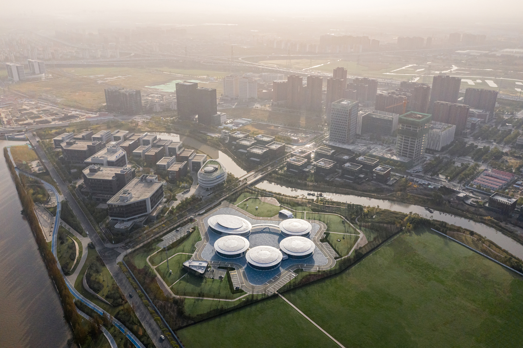 Gallery of ZhangJiang Future Park Pavilion / Huajian Group Shanghai ...