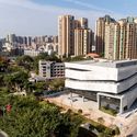 Comprehensive Cultural Service Building / Zhubo Design | ArchDaily