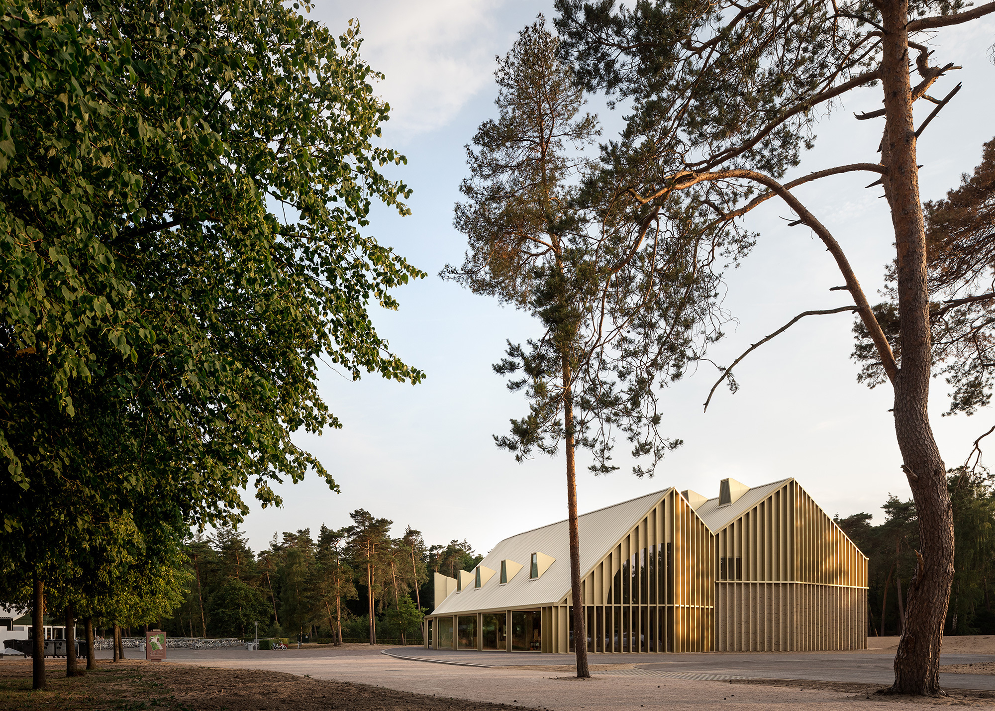 Gallery of Park Pavilion The Hoge Veluwe National Park / De Zwarte Hond ...