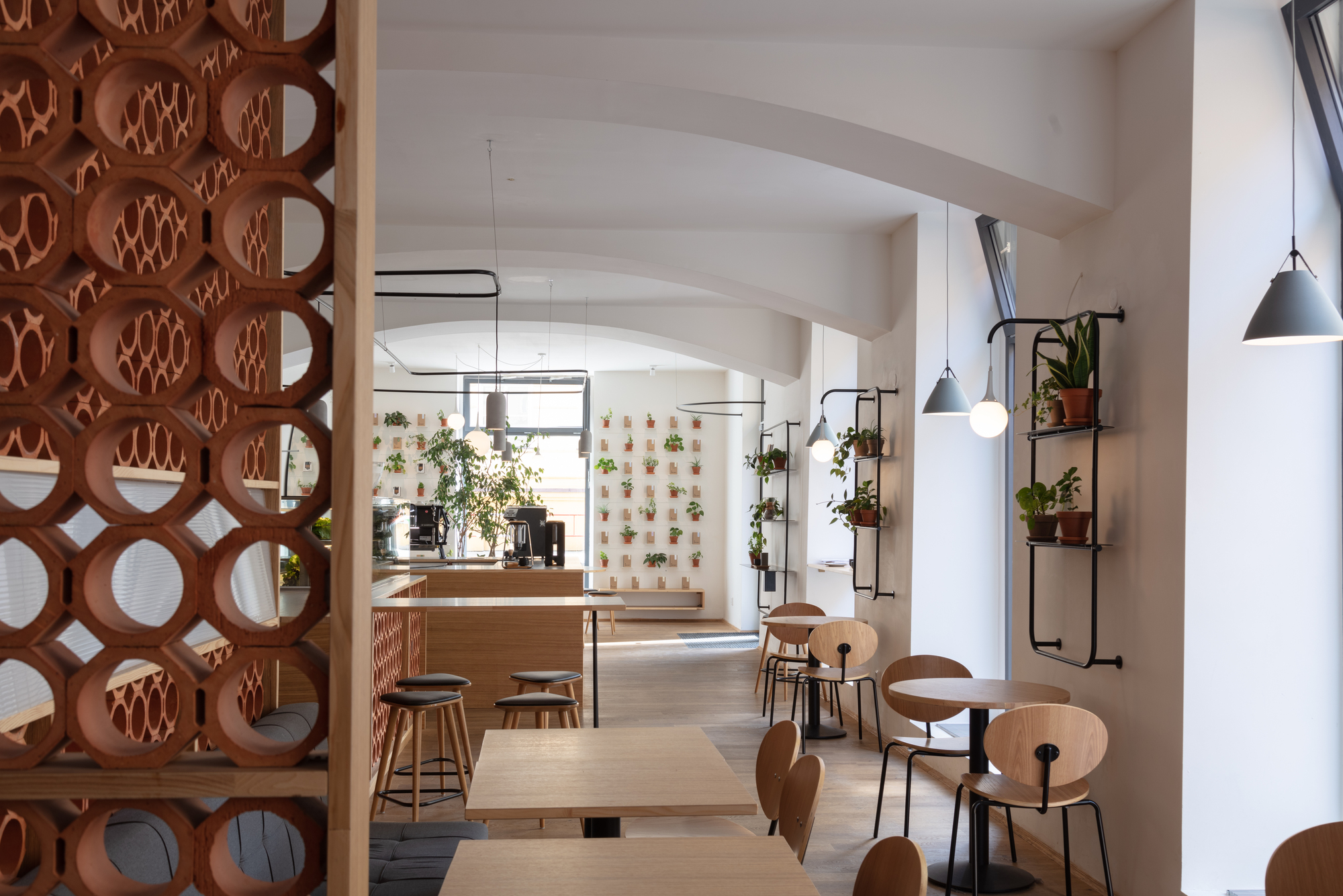 Galería de Café Typika / KOGAA Studio - 9