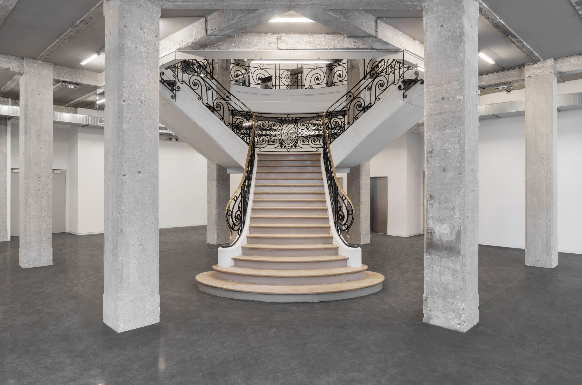 Gallery of Technicolor Headquarters Office Building / Franklin Azzi ...