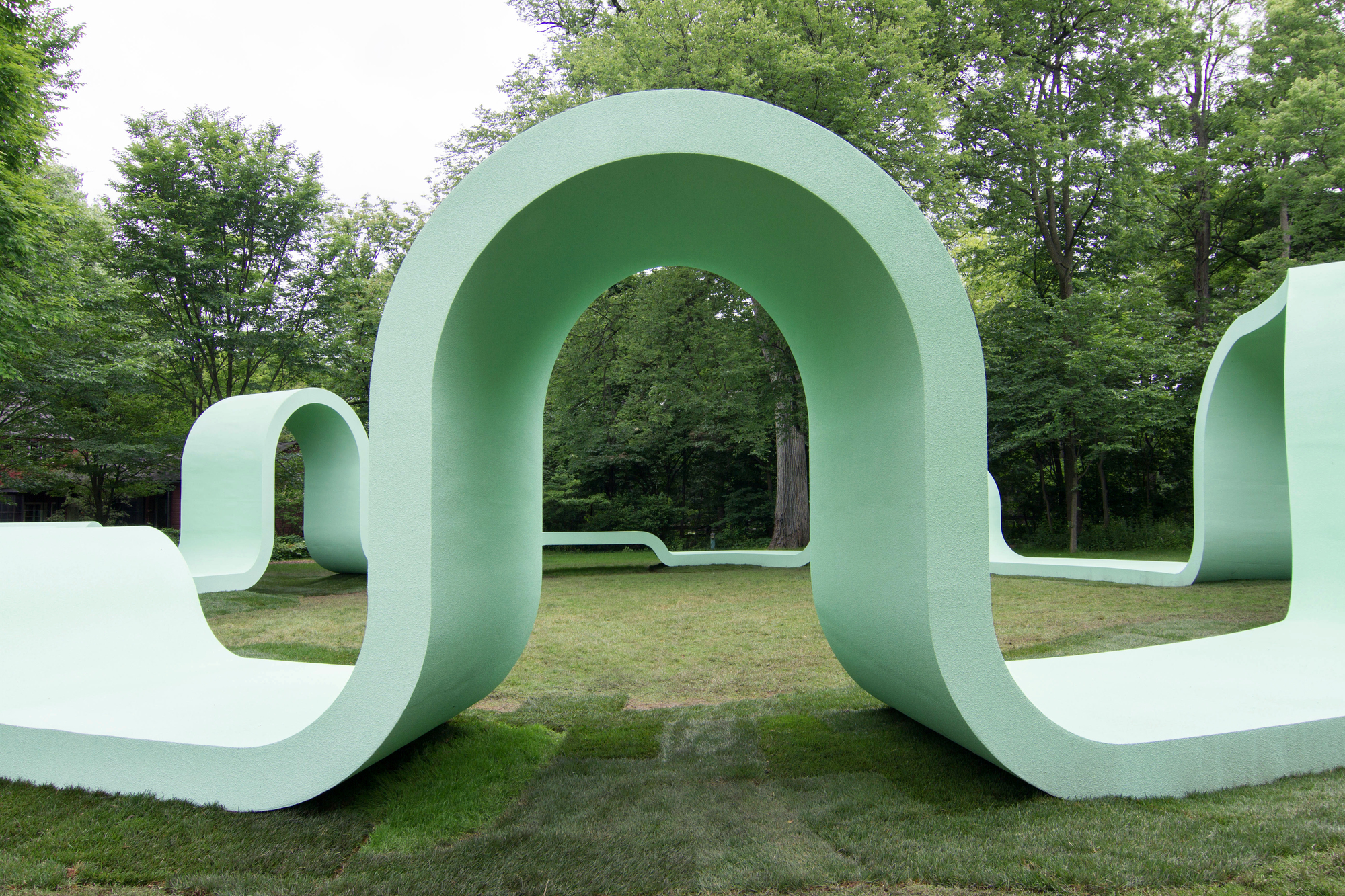Gallery of Rounds Theater Pavilion / SPORTS - 17