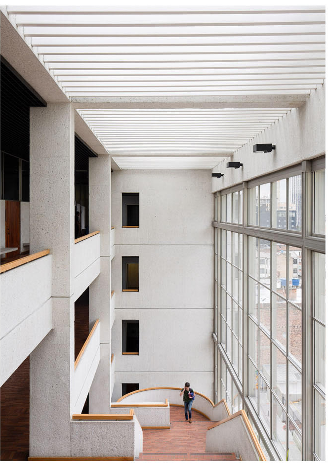 Gallery of Architecture Classics: Postgraduate Building / Bermúdez ...