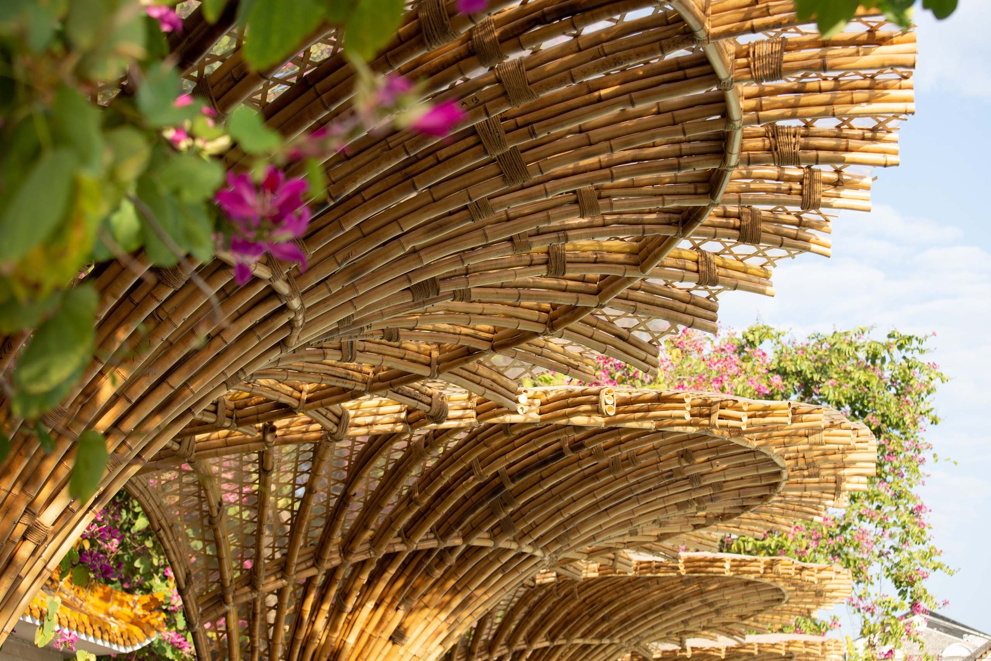 Gallery of Changqi Stadium Bamboo Corridor / Atelier cnS - 3