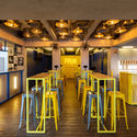 Gallery of Carley Hair Salon / maison h - 1