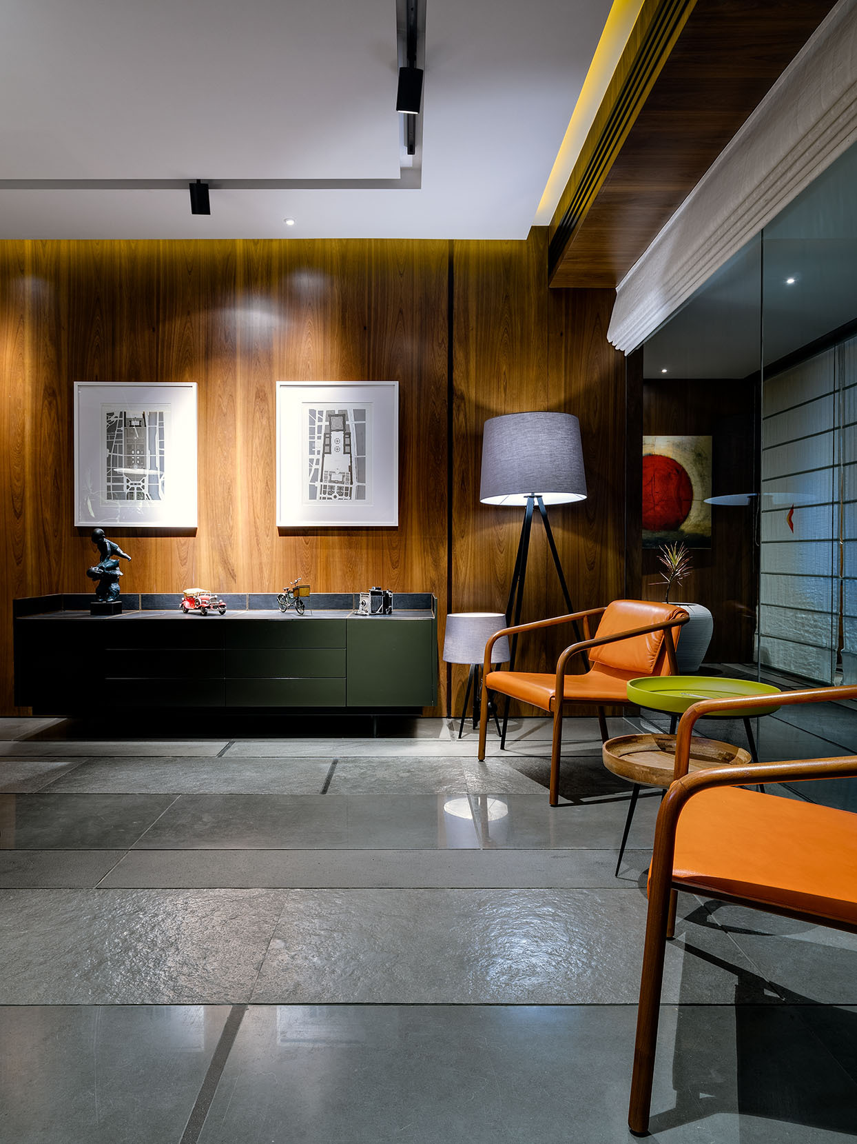 Gallery of The Cardboard Office / Studio VDGA - 7