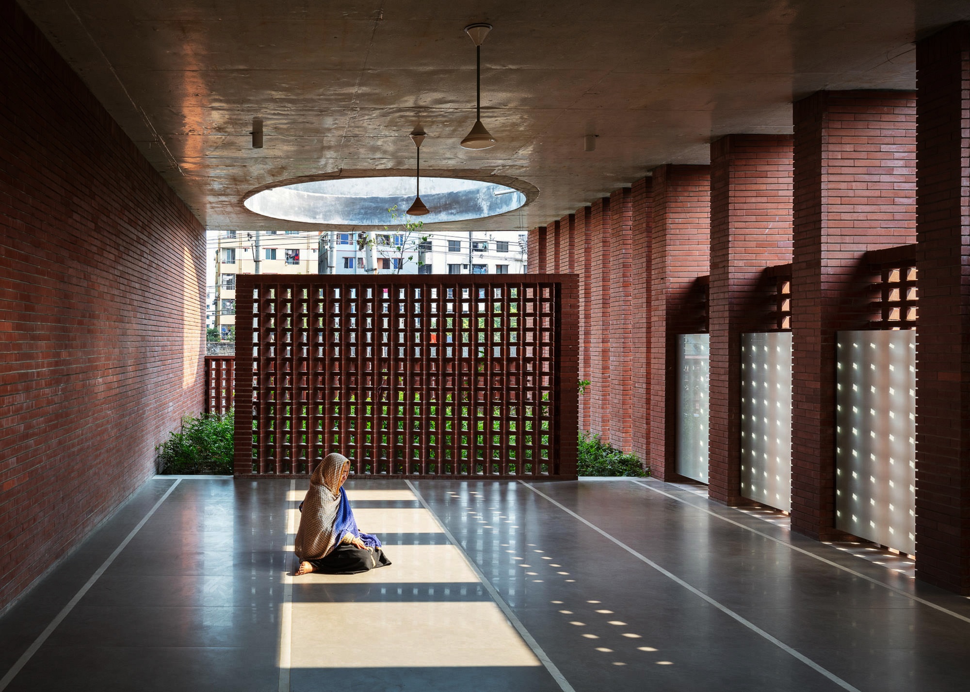 Gallery of Mayor Mohammad Hanif Jame Mosque / Shatotto - 18