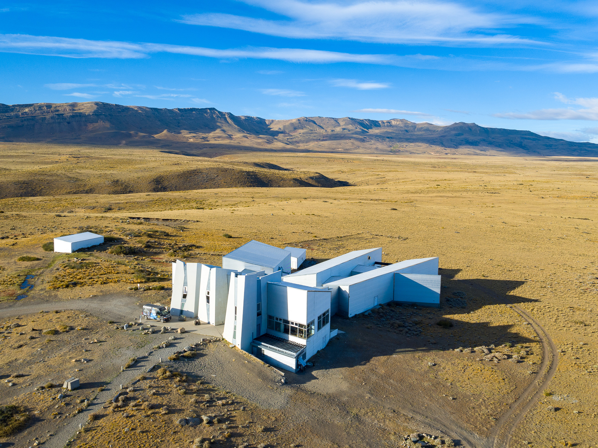 Gallery of Glaciarium - Ice Museum / Santiago Cordeyro Arquitectos ...