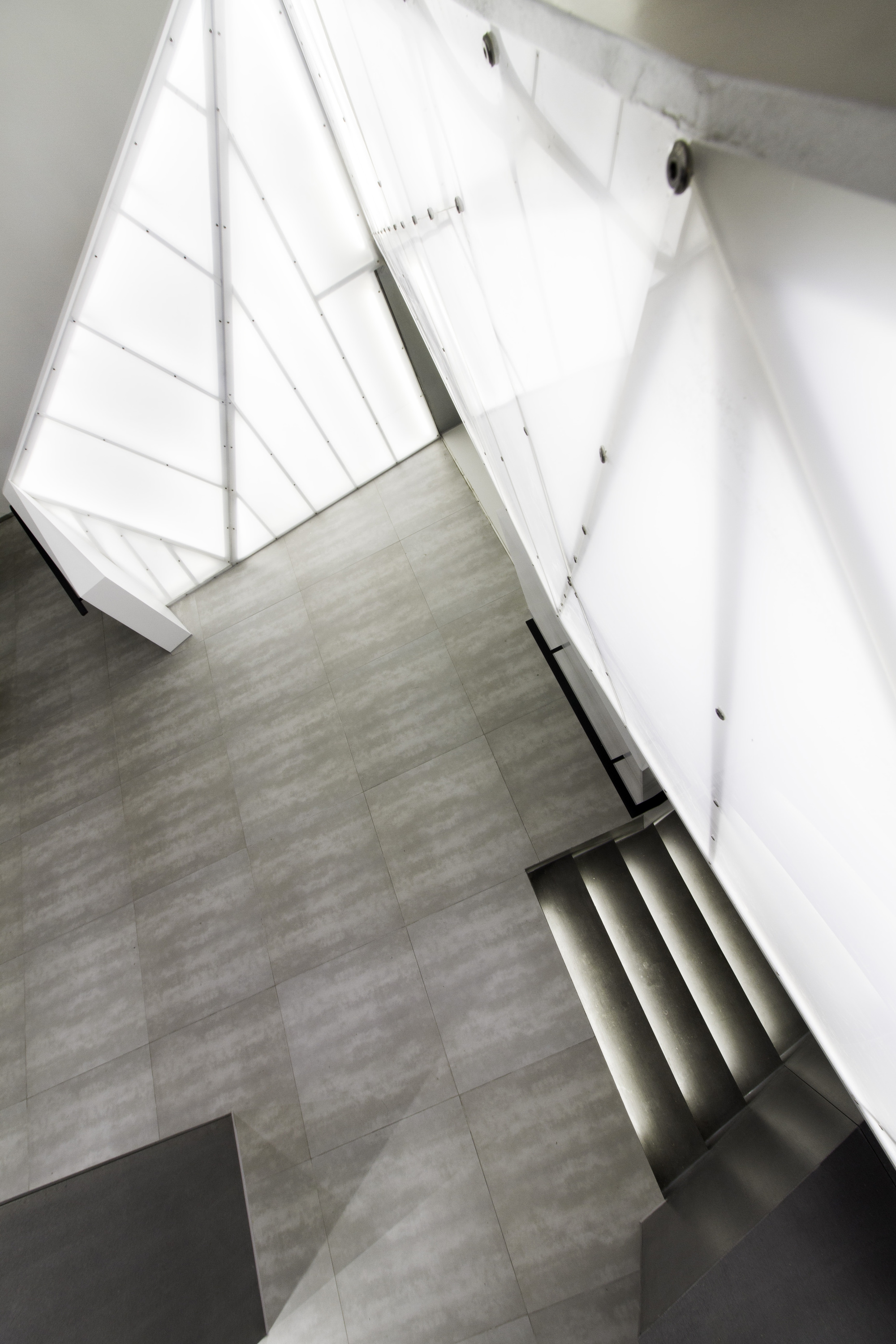 Gallery of Carley Hair Salon / maison h - 22