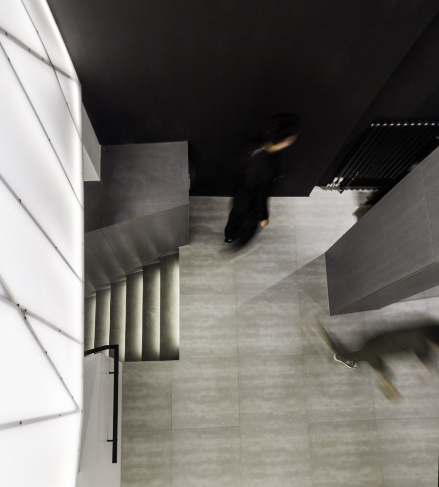 Gallery of Carley Hair Salon / maison h - 24