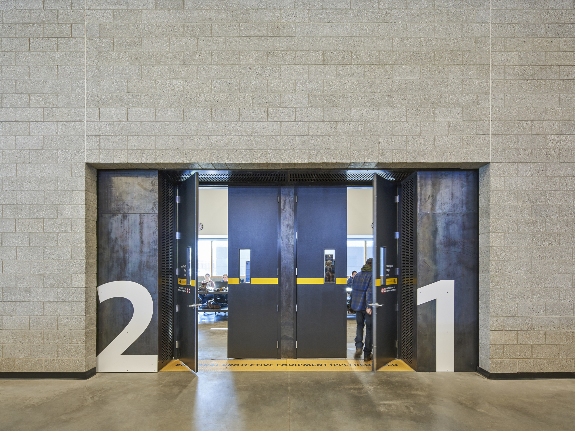 Gallery of CNC Heavy Mechanical Trades Training Facility / Office Of ...