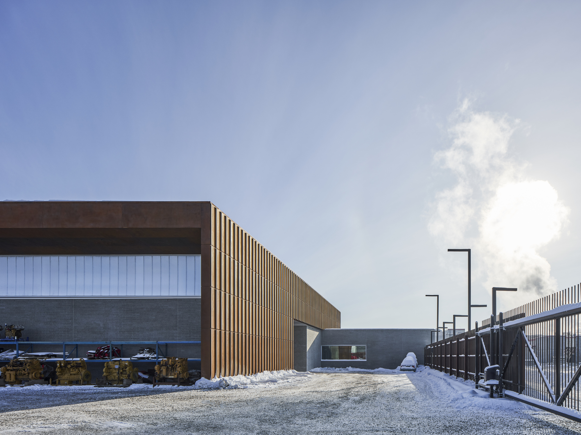 Gallery of CNC Heavy Mechanical Trades Training Facility / Office Of ...