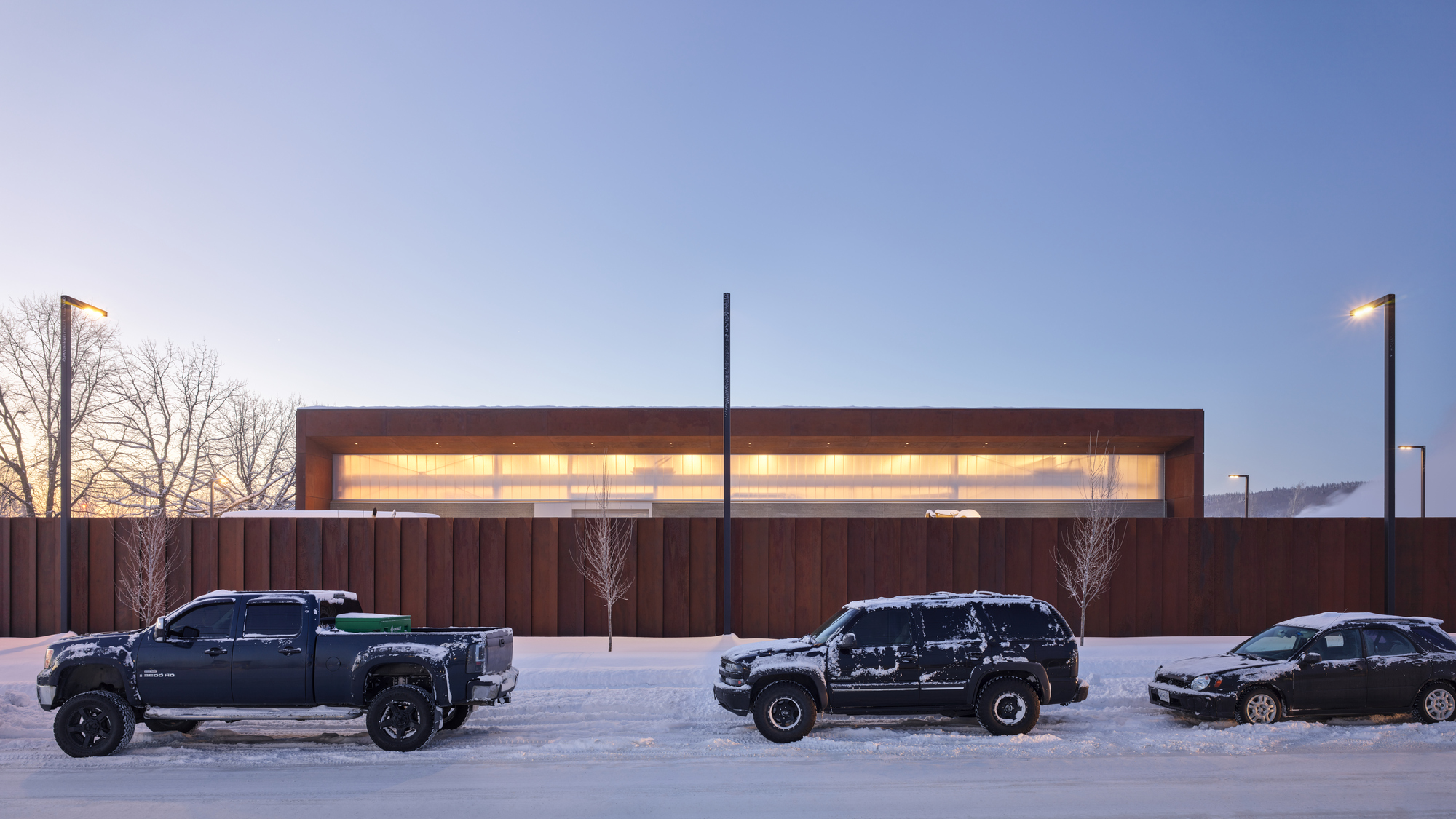 Gallery of CNC Heavy Mechanical Trades Training Facility / Office Of ...