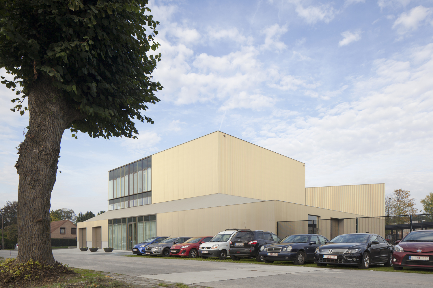 Gallery of Machelen Workshop & Office Spaces / WE-S architecten - 22