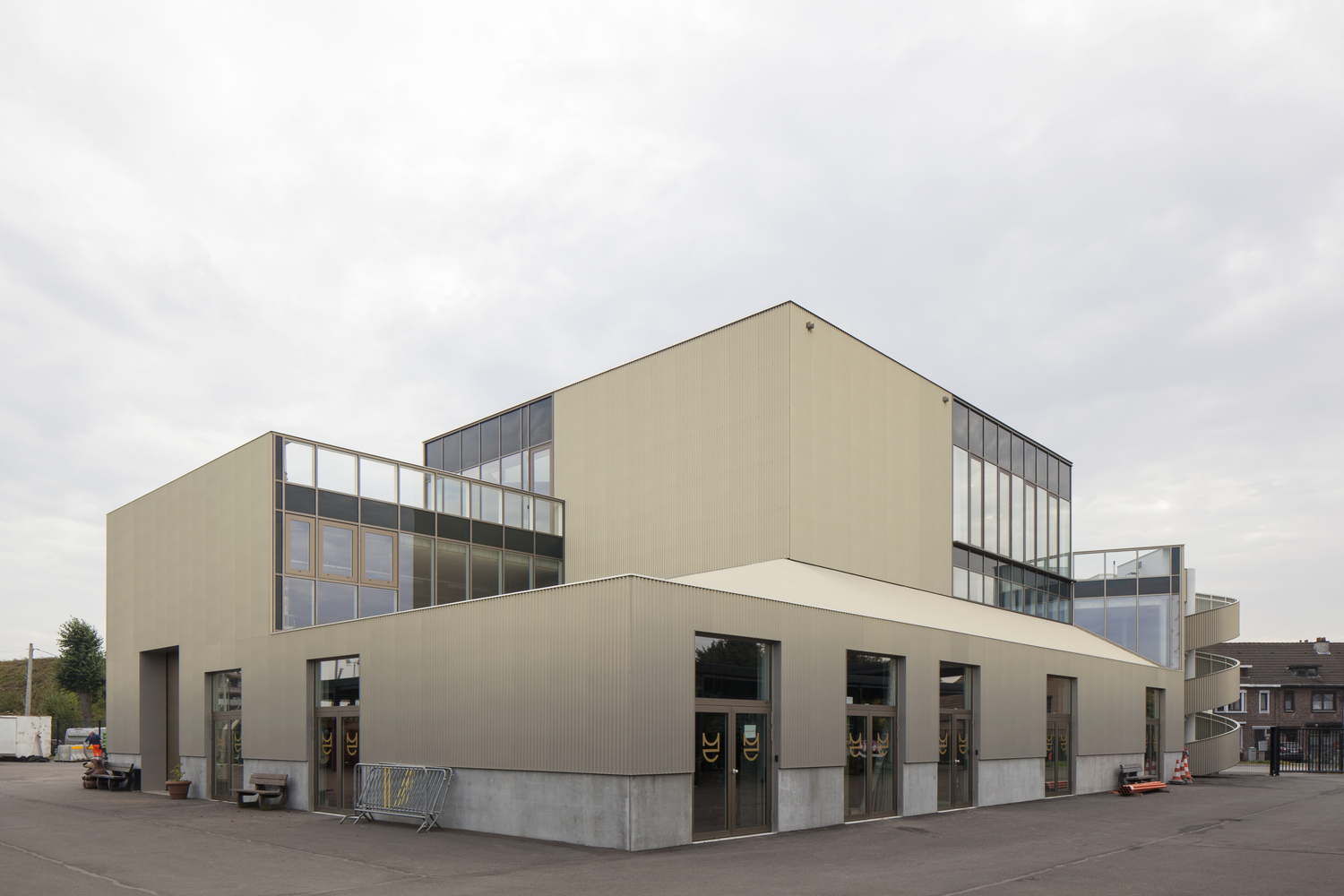 Gallery of Machelen Workshop & Office Spaces / WE-S architecten - 18