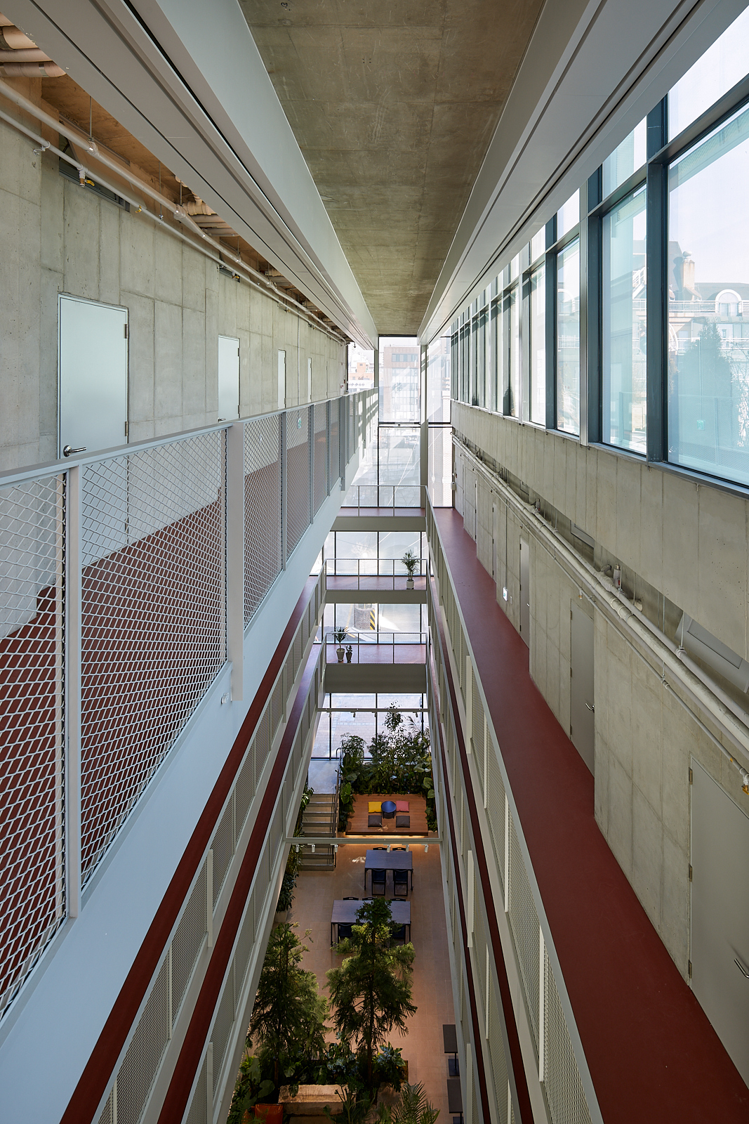 Galeria de Edifício Residencial Treehouse / Bo-DAA - 15