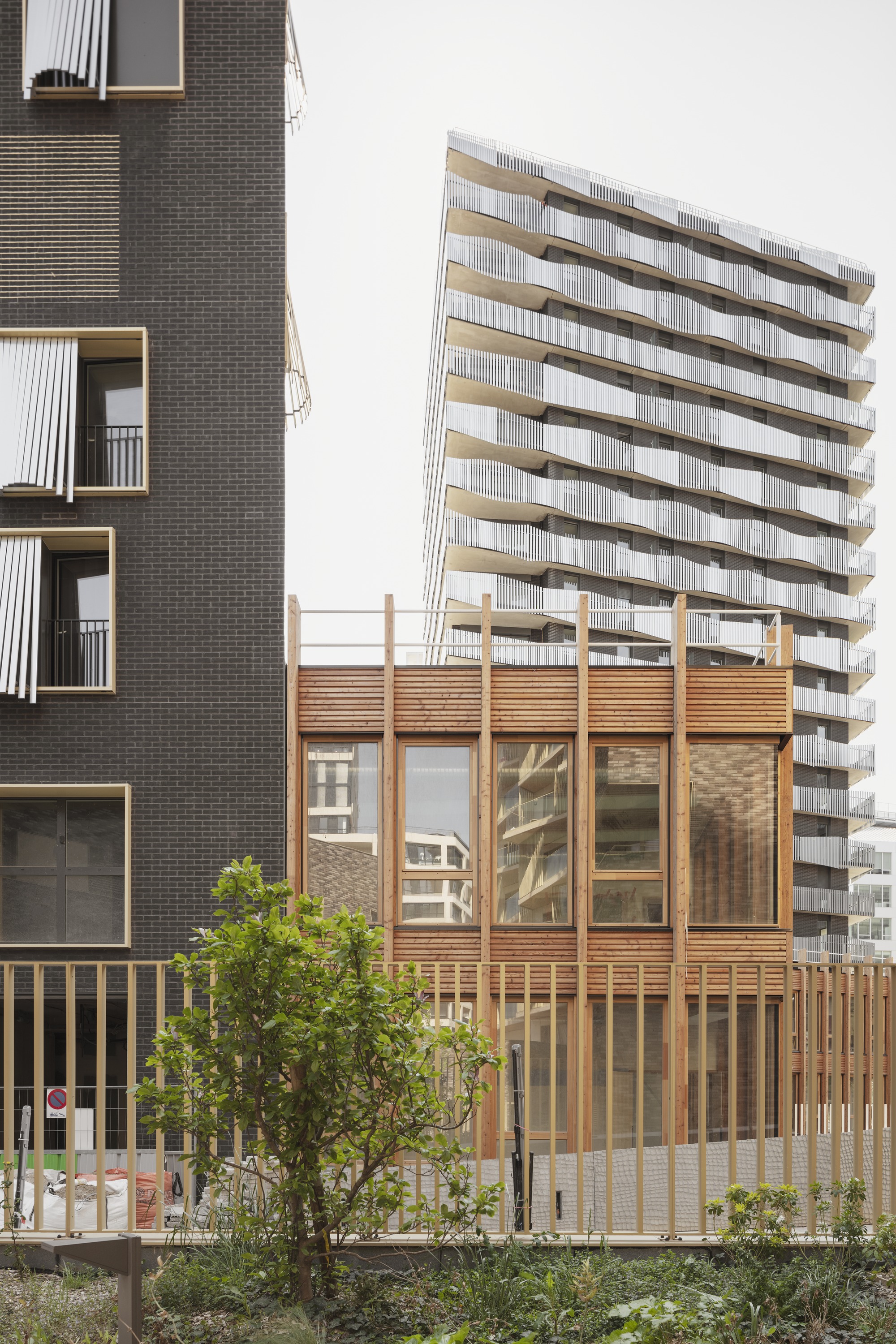 Gallery of O6A LOT Housing / SAM architecture + Querkraft - 9