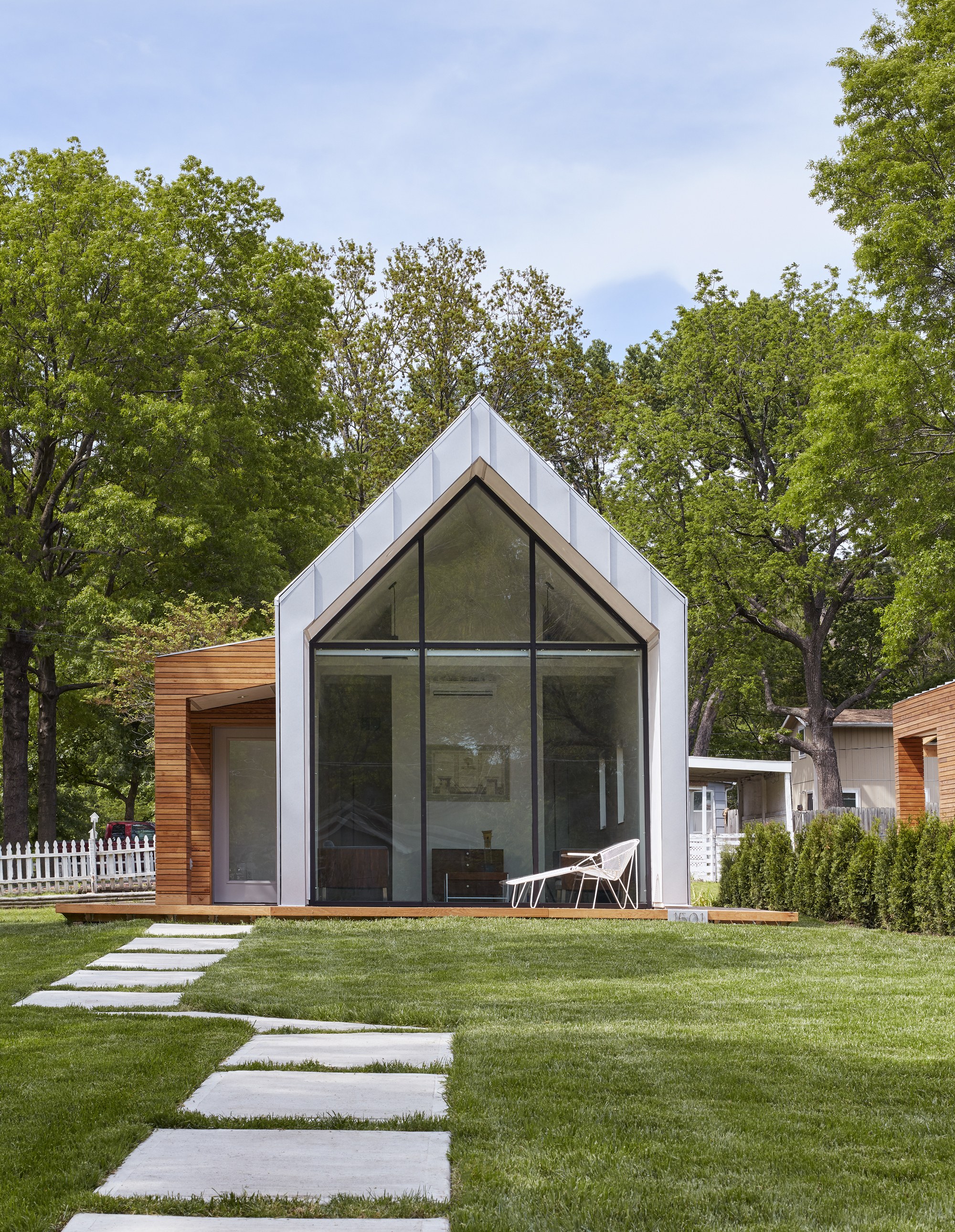 Gallery of The Houses on Oak Hill Avenue / Studio 804 - 20