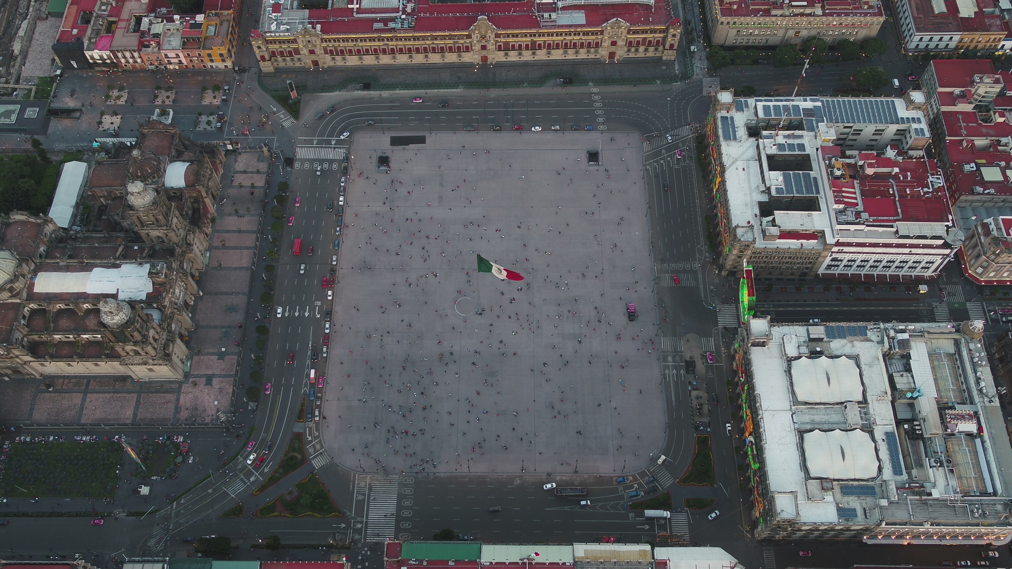 Galería de Remodelación de la Plaza de la Constitución (El Zócalo) en ...