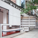 Storefront Library / Abruzzo Bodziak Architects | ArchDaily