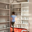 Storefront Library / Abruzzo Bodziak Architects | ArchDaily